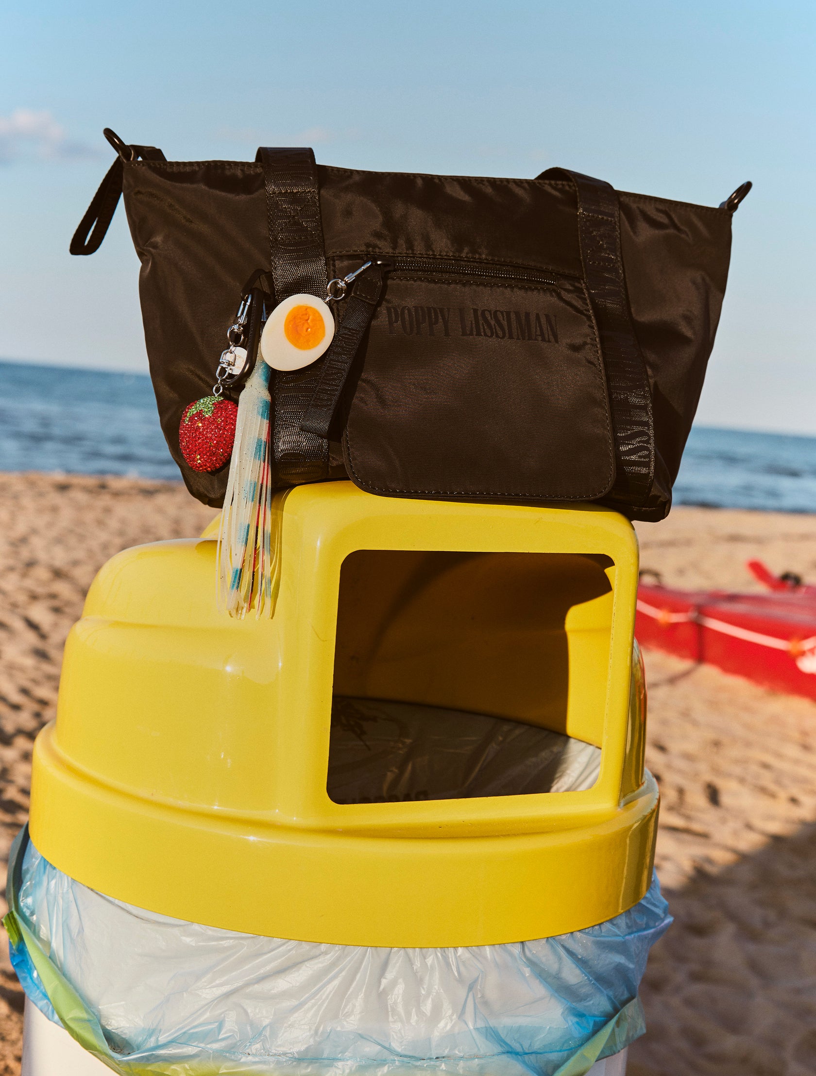 Skutty Flap Small Tote - Black – Poppy Lissiman